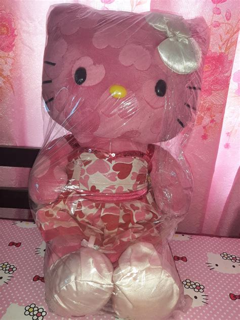 Hello Kitty Bab 5 Hobbies And Toys Toys And Games On Carousell