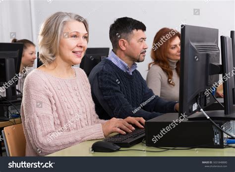 199 Imágenes De Ict Course Imágenes Fotos Y Vectores De Stock