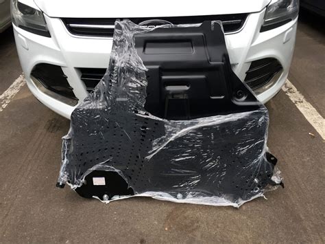 Металлическая защита двигателя — Ford Focus Hatchback III, 1,5 л, 2015 ...