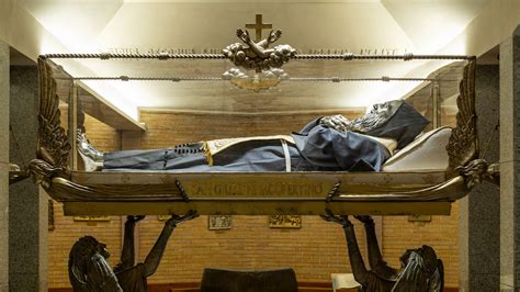 Basilica Santuario Di San Giuseppe Da Copertino Museo E Camerette