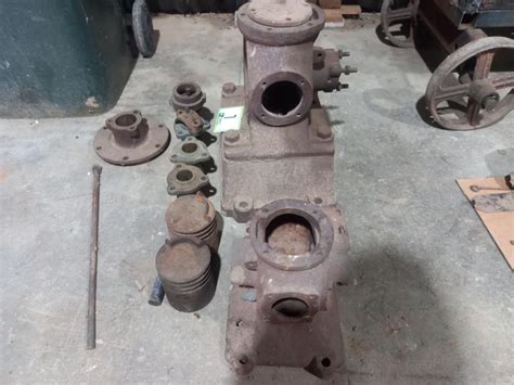 Lot 33 Sunshine 2 Stroke Engine Parts Auctionsplus