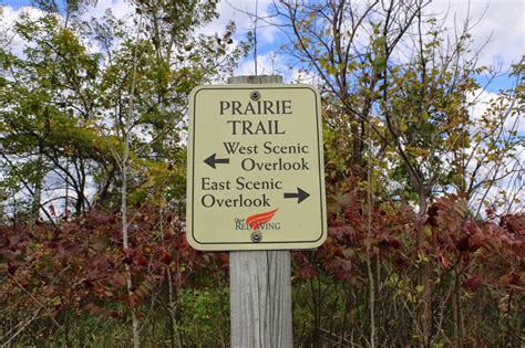 Russmans Spot Hiking Barn Bluff