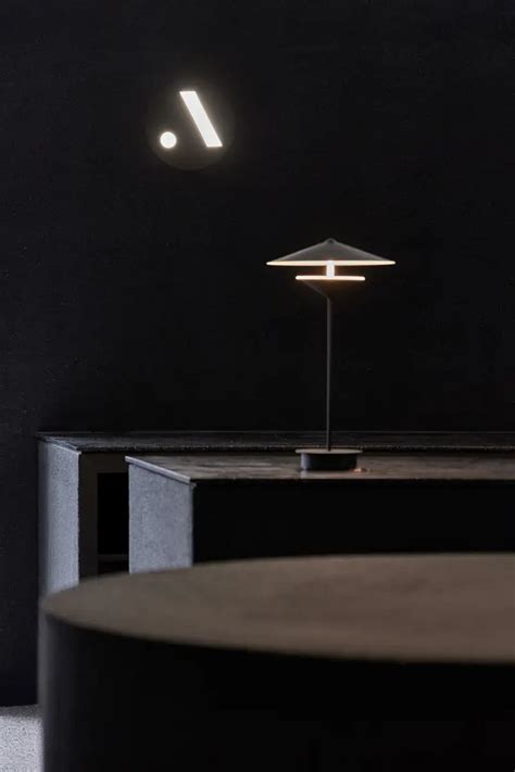 미니멀한 모던하고 고급스러운 60평 로스터리 카페인테리어 종로구 명륜