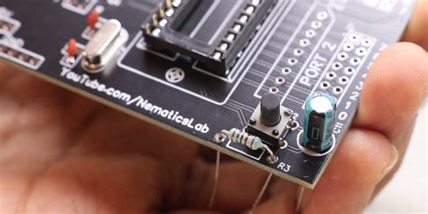 Make Your Own 8051 Minimal System Trybotics