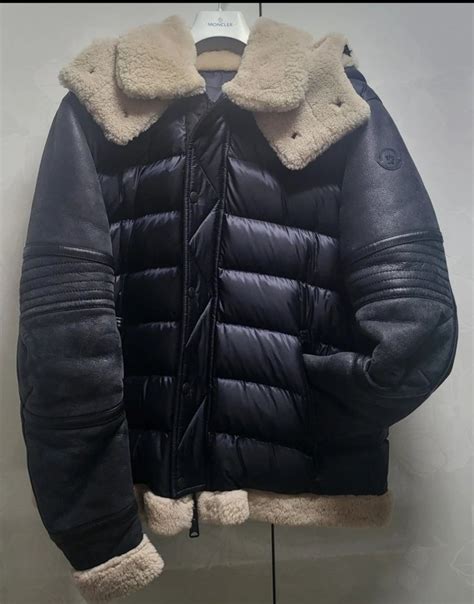 몽클레어 탕크레드 무스탕 패딩 헬로마켓