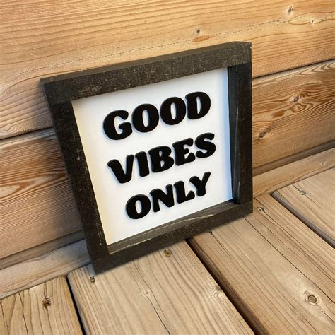 Good Vibes Only Sign Handmadesaskyxe