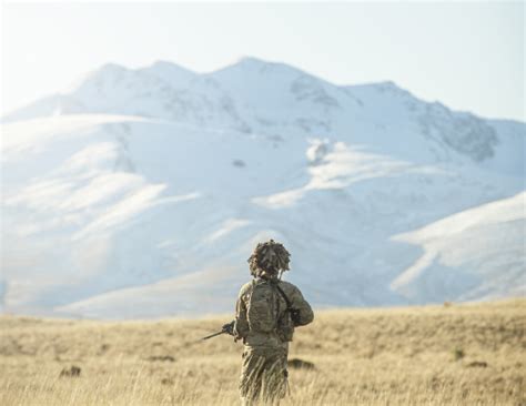 Weapons Hot At Sub Zero New Zealand Defence Force