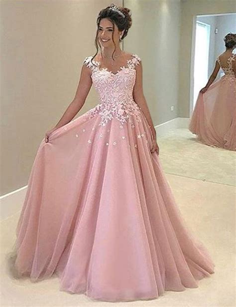 15 Vestidos De Xv Años Que Rompen El Esquema De Tradicional Y Vas A