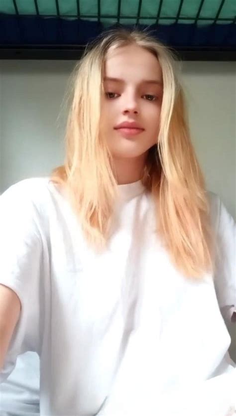 Александра Зубко Анализ профиля ВКонтакте и данные пользователя