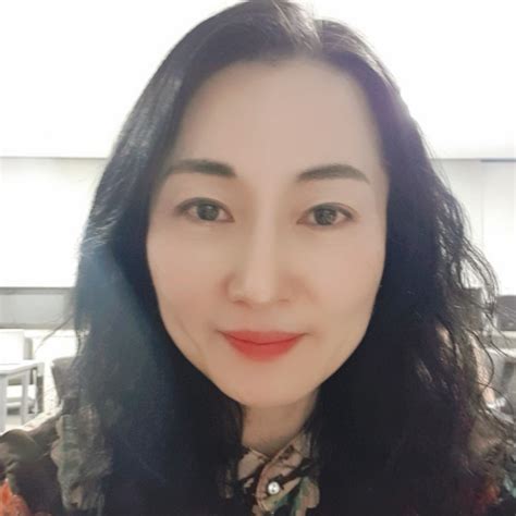 Yoon Kyung Kim Linkedin