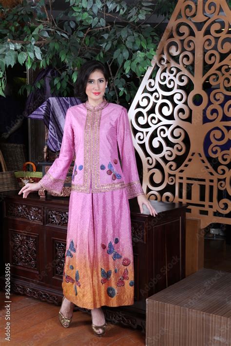 Beautiful Woman Wearing An Elegant Batik Dress Batik Is A Fabric That Is Painted Using Canting