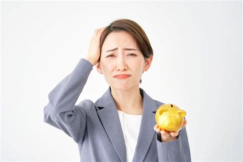 年金が少ない方向け「年金生活者支援給付金」対象者は誰？支給額や要件を徹底解説 年金が少ない方に上乗せ支給！老齢年金生活者支援給付金の早見表で対象者の月額を確認 Limo くらしとお金の