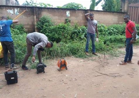 Vertical Electrical Sounding Setup Download Scientific Diagram