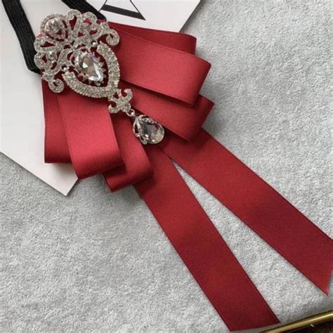 Брошь на комірець галстук — ціна 336 грн у каталозі Краватки і метелики Купити аксесуари за