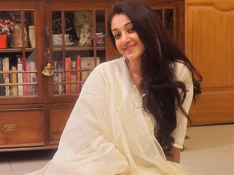 Shriya Jha On How Mother Amardeep Jha Helped Her Learn The Craft For