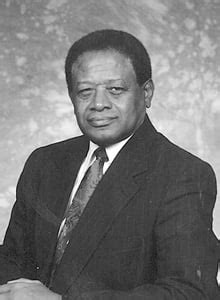 Dr Clarence Leon Cryer Obituaries