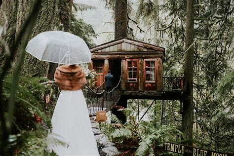 This Treehouse Point Wedding Will Surely Blow You Away