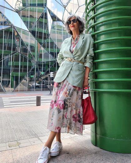 Как в 60 должна выглядеть женщина 10 стильных нарядов на осень Femmie