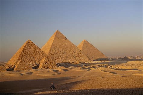 Wer Erbaute Die Pyramiden National Geographic