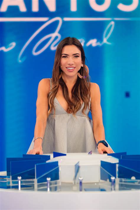 Foto Nesse dia cheguei em casa com o prêmio do programa Silvio Santos que eu tinha ganho em