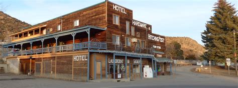 Home The Hitching Post Hotel And Farm Store