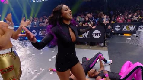 Brandi Rhodes Aew Wrestling Debut