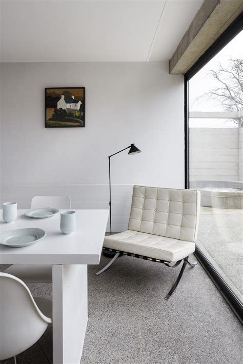 Modernist Cottage With Hot Tub Houses For Rent In Capel Iwan United