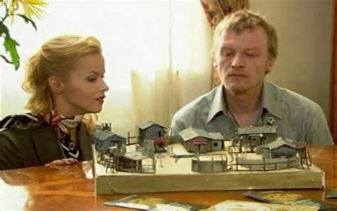 Стая - 2009: актеры, рейтинг и отзывы на канале Дом кино