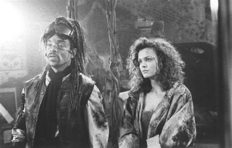 Dina Meyer Johnny Mnemonic