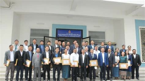 ក្រសួងអប់រំ កោតសរសើរក្រុមការងារ តាក់តែងសេចក្តីព្រាងច្បាប់ អនុវិស័យអប់រំកាយ និងកីឡា Tnaot