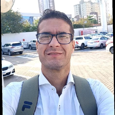 Victor Hugo Souza Borelli Comprador Grupo Ramasa Linkedin