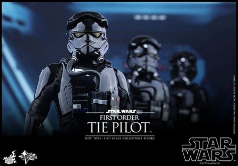 Hot Toys Star Wars The Force Awakens First Order Tie Pilot Action