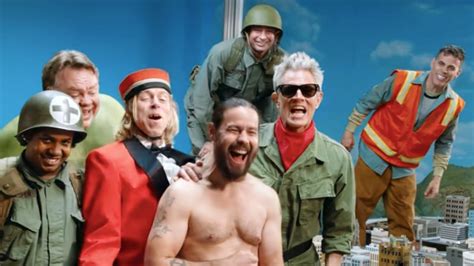Johnny Knoxville Reveals When He Knew Steve O Was Going To Be Famous