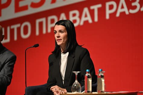 ДКСК иницира постапка против Костадиновска Стојчевска за користење државни пари за приватни цели