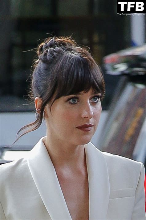 Dakota Johnson Sexy Photos Sexy E Girls