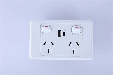Saa Clipsal Australia New Zealand Standard Wall Socket Double 5v 2amps Usb A C Usb Gpo Power
