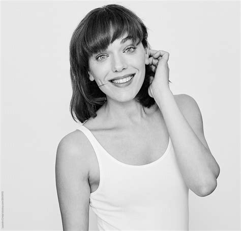 Amazing 35 Yo Mature Woman Portraits In Clean Minimal Fresh Studio