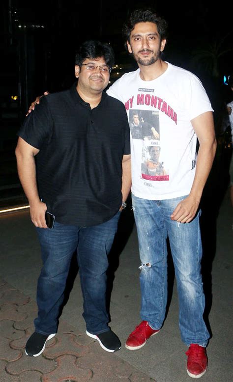 Photos Karan Johar Bonds With Sidharth Malhotra And His Family Over Dinner Hindi Movie News