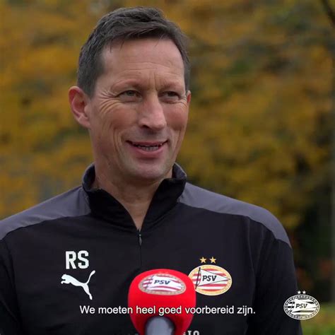 Vitesse Trainer Letsch Spiegelt Zich Aan Schmidt Veel Van Roger Geleerd