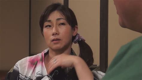 四十路巨乳熟女 温泉旅館へ一人旅 宮部涼花 41歳 奈良絵美子 41歳 秋吉多恵子 40歳 Avチャンネル