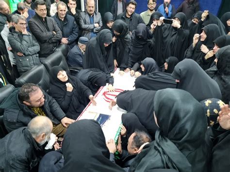 شهیده فائزه رحیمی در قطعه 50 گلزار شهدا خاکسپاری می‌شود