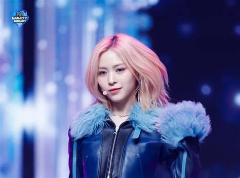 240125 Itzy Ryujin Mr Vampire At M Countdown Kpopping