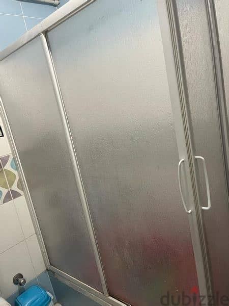 الكابينة ايديال استاندرد اكريليك مقاس بانيو ١٢٠ في ٧٠ أثاث متعددأخر