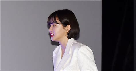 [md포토] 황우슬혜 시선고정 발걸음