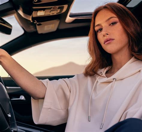 New Peugeot 508 Plug In Hybrid And 508 Peugeot Uk