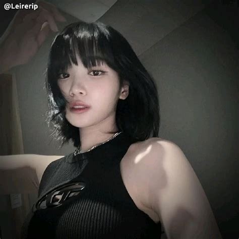 Pin de 𝕊𝕟𝕠𝕨 𝕃𝕖𝕚𝕣𝕖 en Pines creados por ti Celebridades Novia coreana Peinados