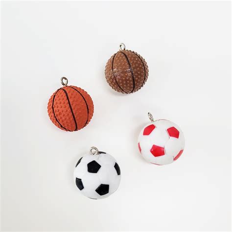 루아앤로니 스포츠 농구공 축구 볼 키링 열쇠고리 펜던트 장식 위시버킷