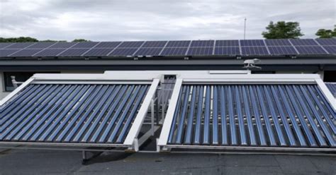 Програмата за финансиране на фотоволтаични системи в домакинствата ще бъде представена на 7 юни