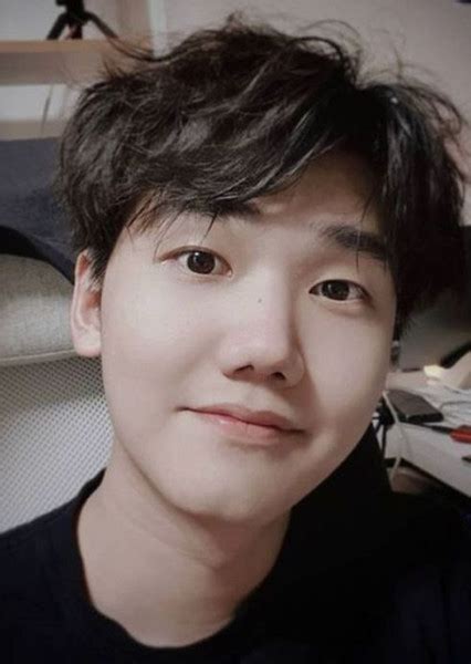 Hyeon Uk Kim Fan Casting