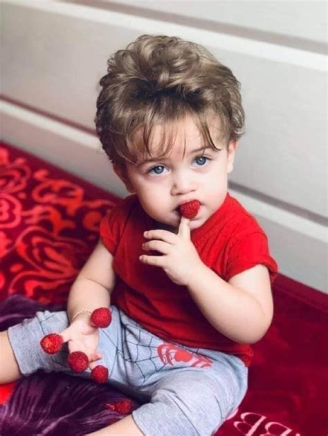 خلفيات اطفال تجنن صور خلفيات اولاد وبنات Hd مجلة زينة